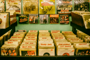 The 9 Best Vinyl Record Stores In Phoenix - Savvy Tune
